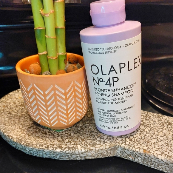 OLAPLEX | Hair | Olaplex 4p Purple Toning Shampoo | Poshmark